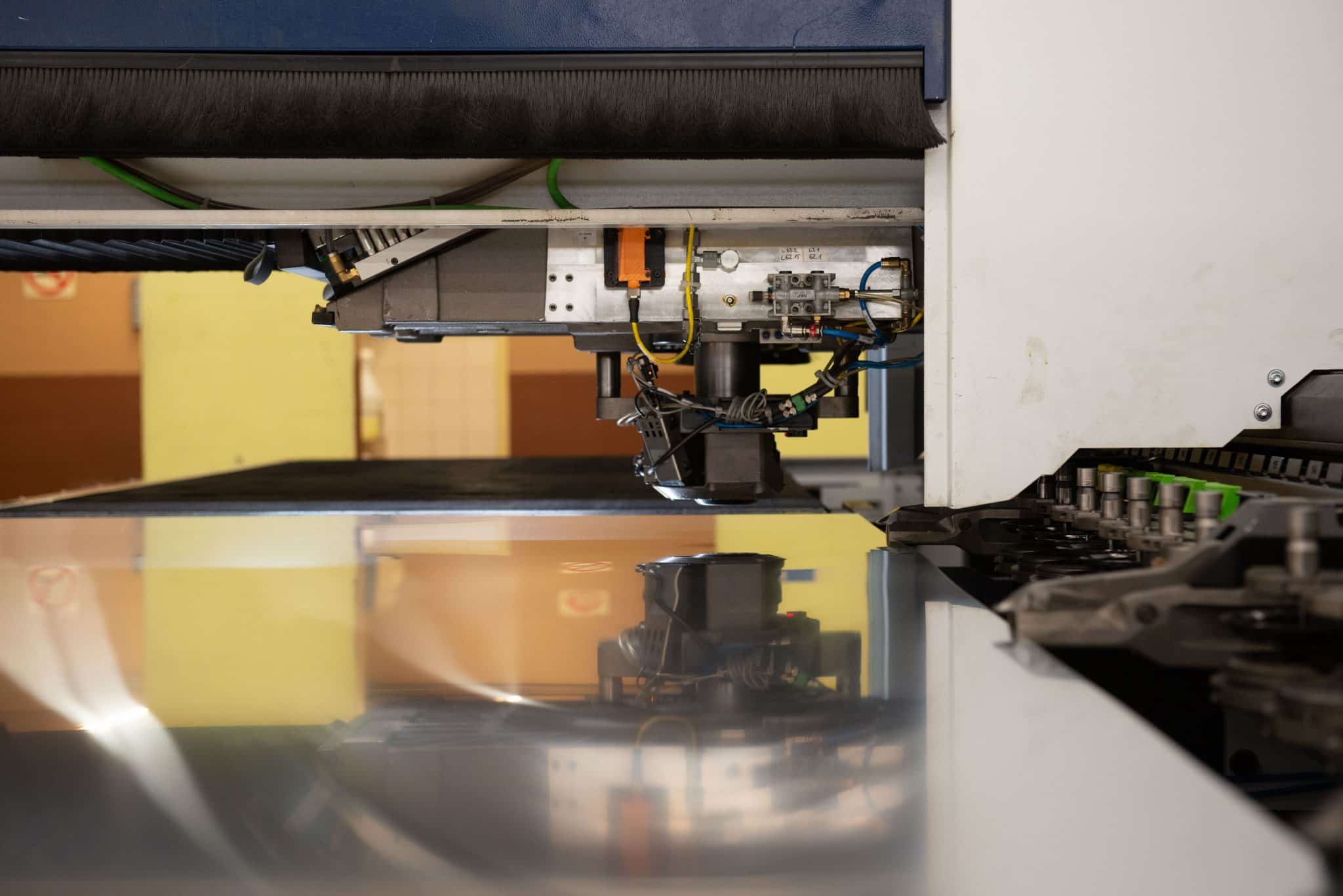 Benefits of Punch/Laser Combination Machines - Tripar Inc